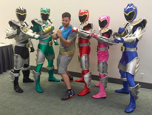 Henshin Grid: New Dino Charge Trailer, Armored Dino Drive Rangers at SDCC and Dino Drive Purple ...