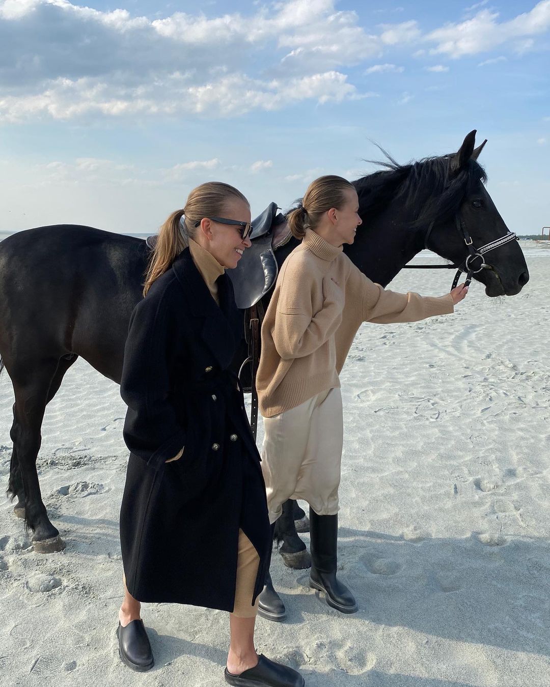 Winter Mood ~ 𝒲𝑒𝑒𝓀𝑒𝓃𝒹 𝐹𝒶𝓋𝑜𝓇𝒾𝓉𝑒𝓈 | Cool Chic Style Fashion