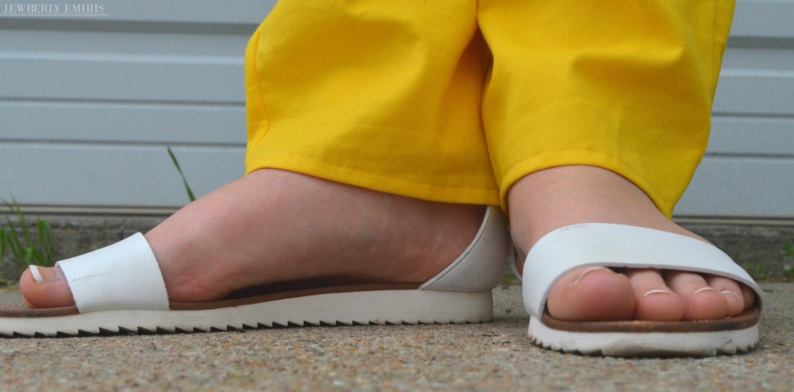 Jewberly Emiris: Yellow Pants Baby!!!!! {Simplicity 1371} [Seasonal Sew ...