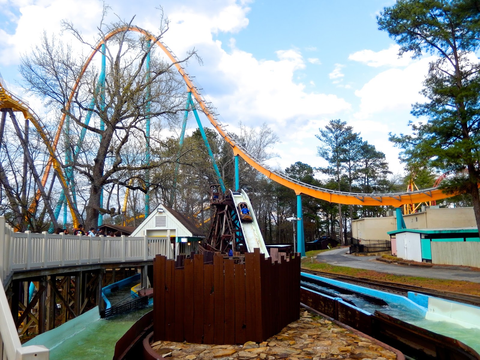 Thrillography: Six Flags Over Georgia 2016 Trip Report!