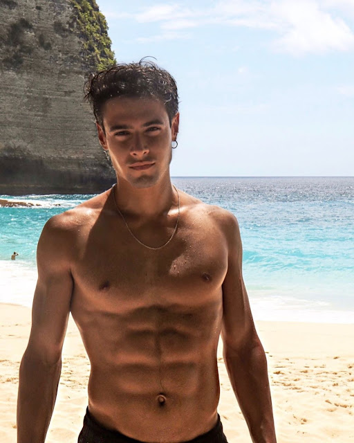 DEMIGODS: Model in-town | Franco Garcia