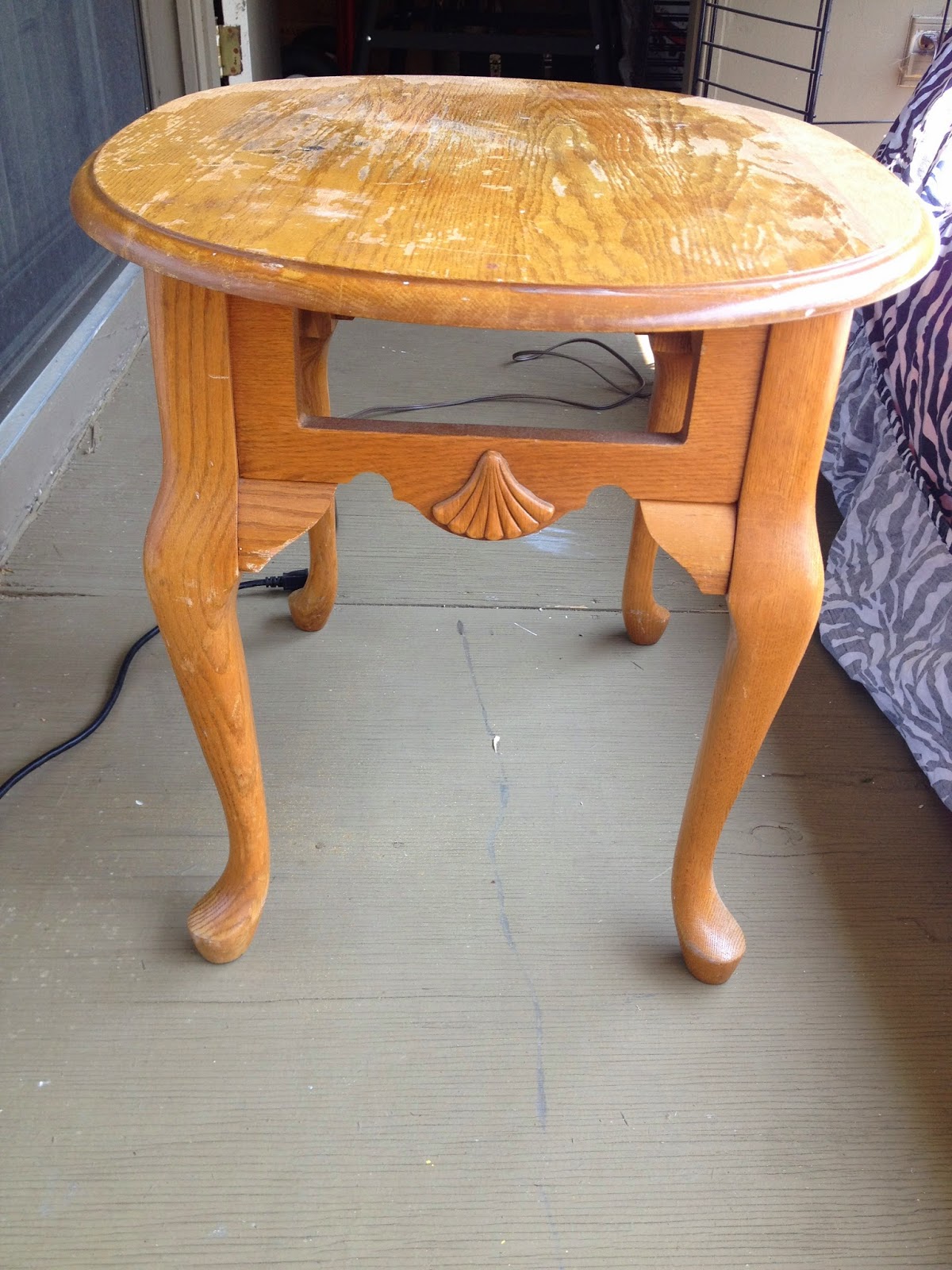 End Table Makeover!