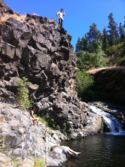 Traveling Free Box: Back to HOOD River