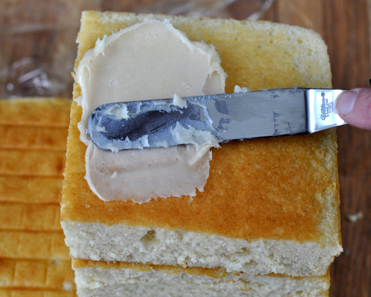 Beki Cook's Cake Blog: How to Make a Firetruck Cake