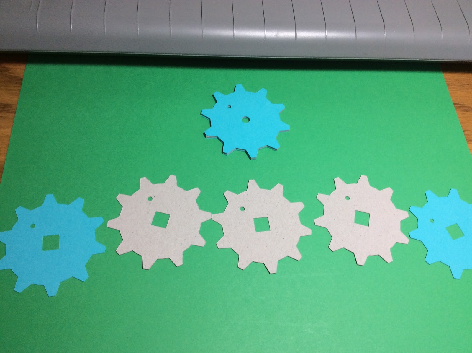 Papercrafts and other fun things: A STEM Project: Making a Ferris Wheel ...