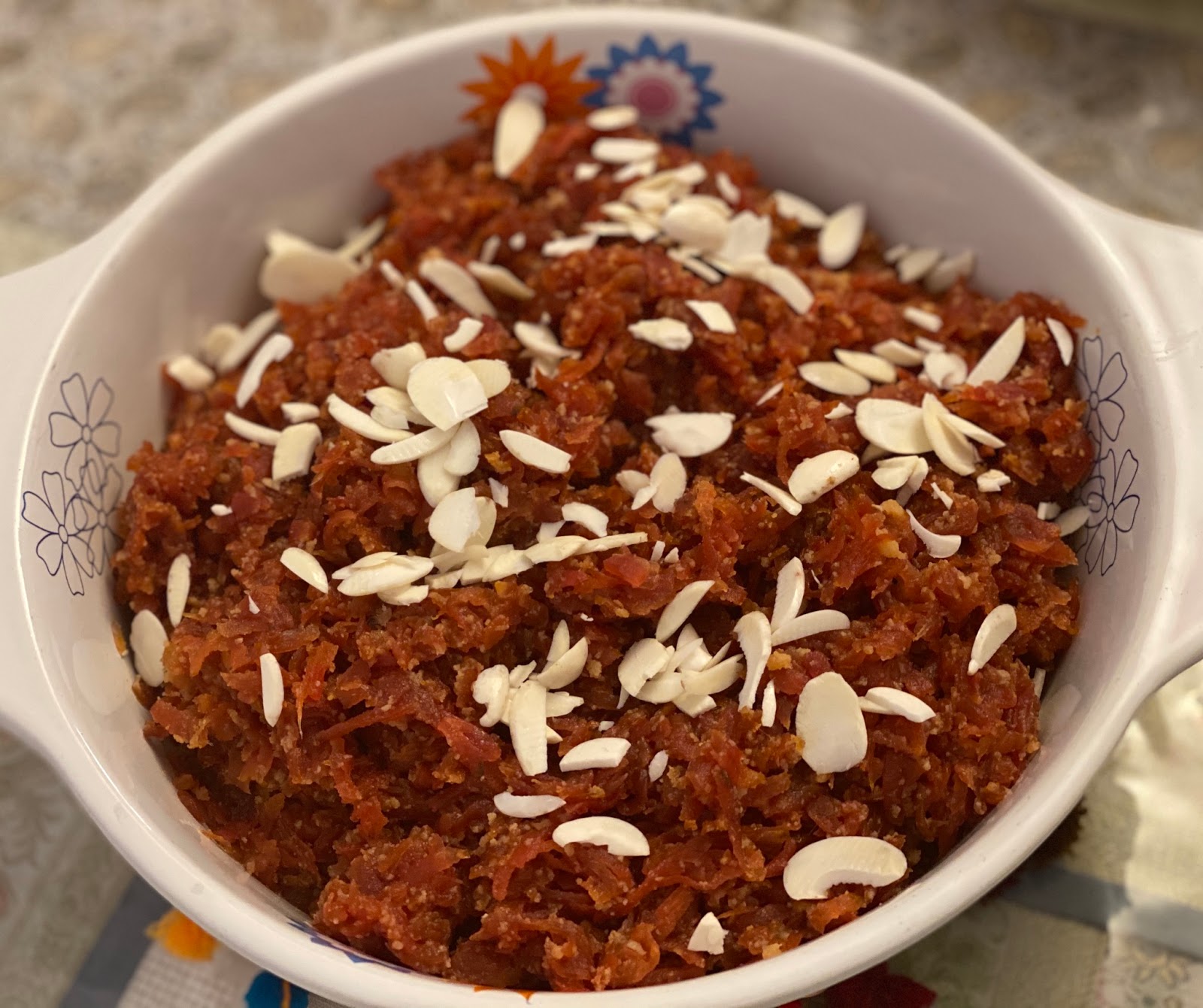 http://sonikhadilkar.blogspot.com/ .. Welcome to Soni's Kitchen: Gajar halwa (Carrot Halwa) with ...