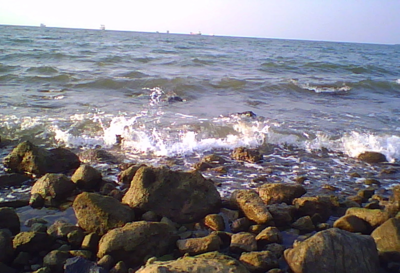 Berburu Sunset Pantai Cipta (Pantai Peti Kemas) | Guntoro10