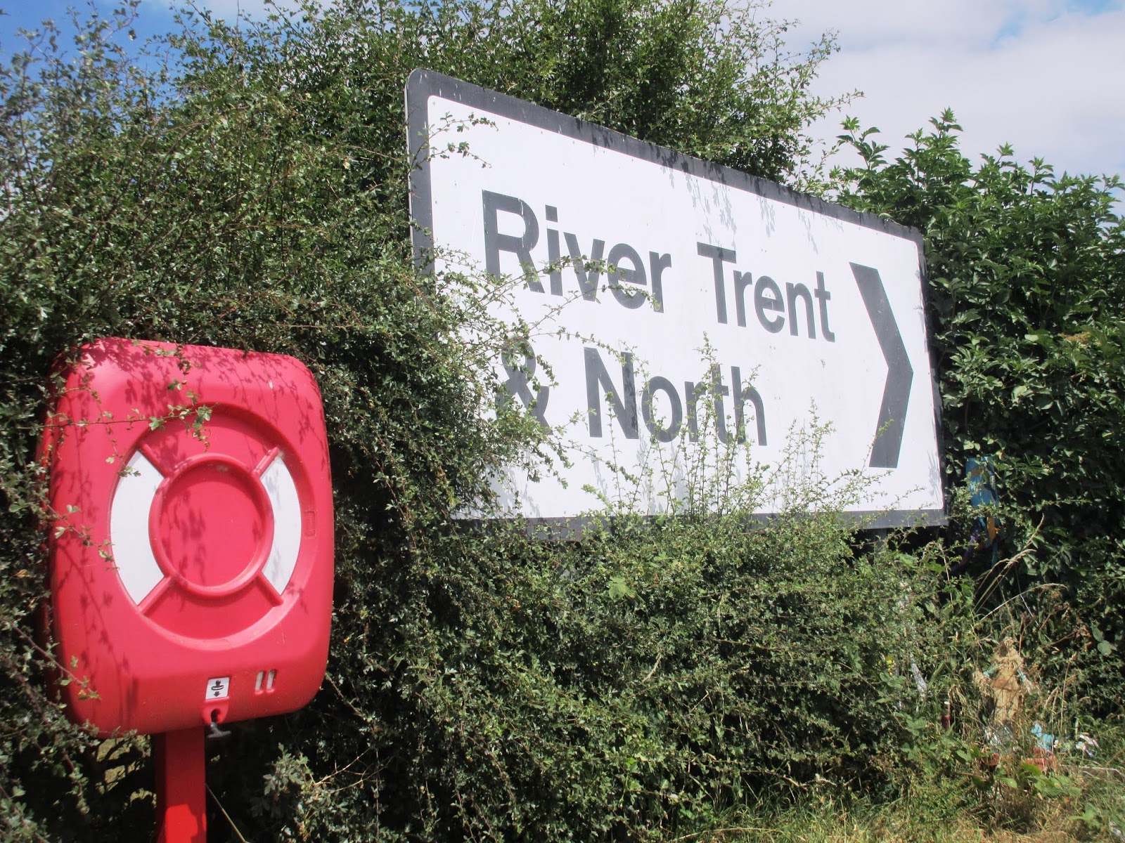 Liberal England: Five miles east of Shardlow: Trent Lock at Long Eaton