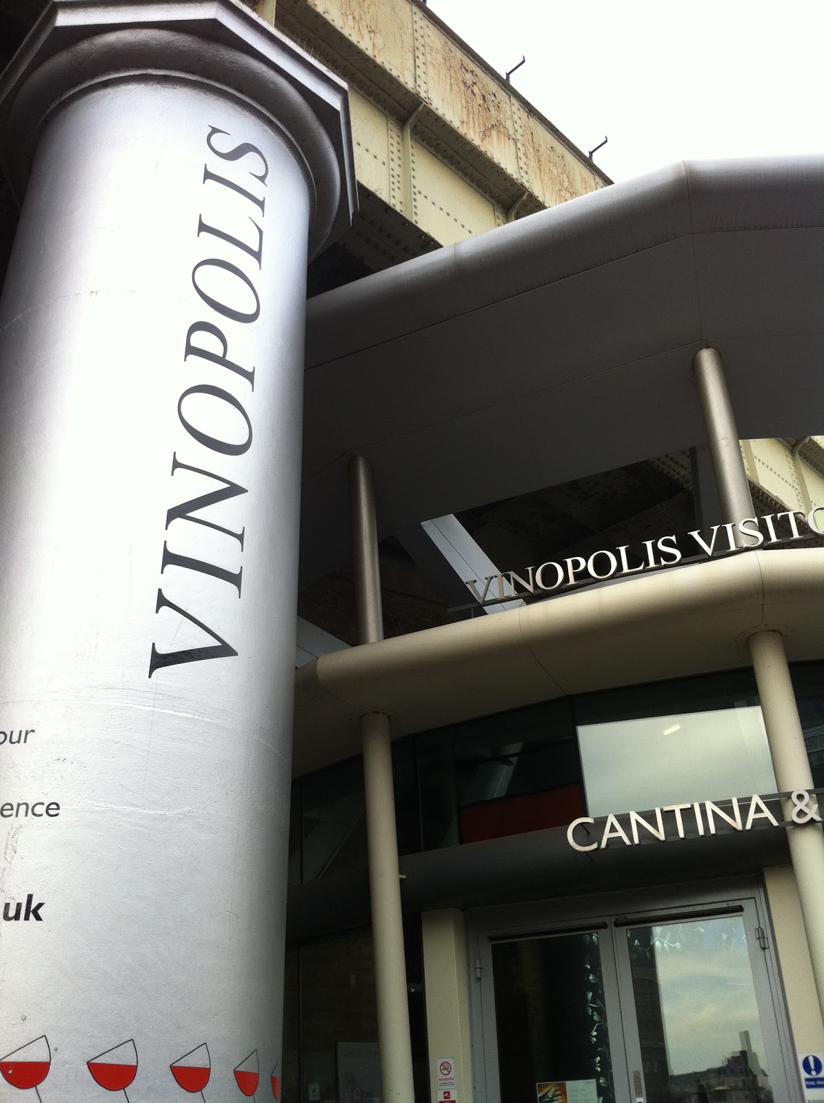Caviar Girl: Vinopolis new world wine tasting and dinner