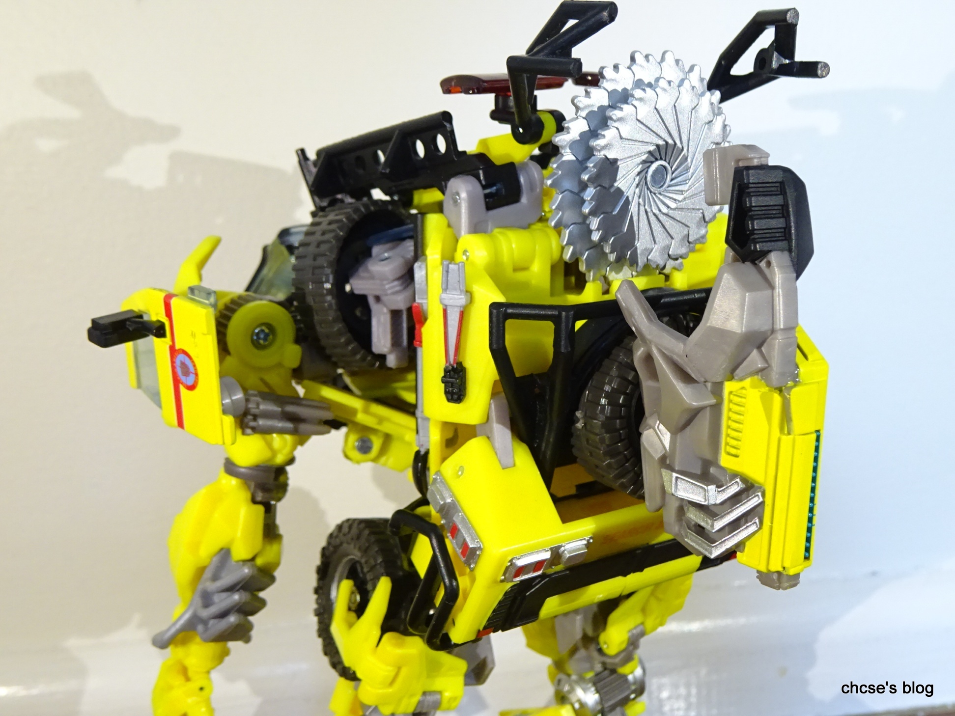 ChCse's blog: Toy Review: Transformers Masterpiece MPM-11 Ratchet