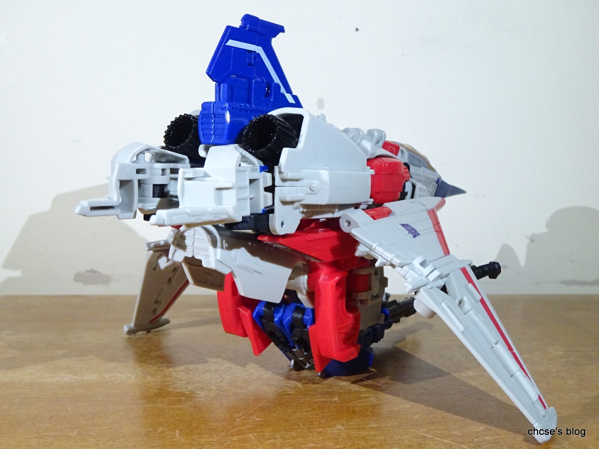 ChCse's blog: Toy Review: Transformers Generations Studio Series ...