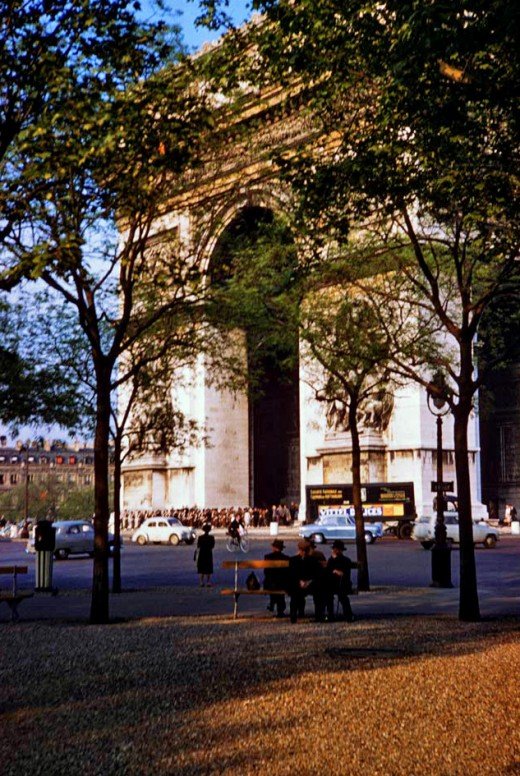Color Photographs of Paris in the 1960s ~ Vintage Everyday