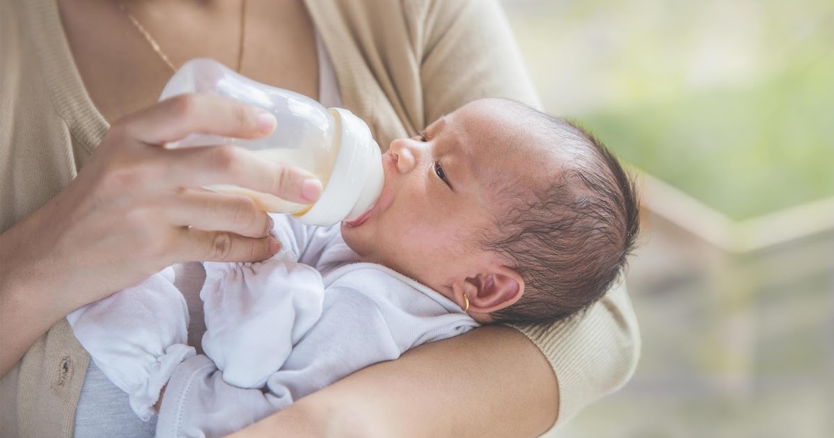 A Simple Guide On Formula Feeding