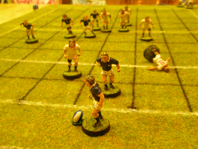 Small & Speedy Soldier Games: Indoor Rugby!