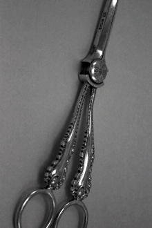 → Thread Count Lab: ╳ Beautiful Scissors