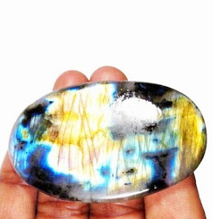 Jenis Batu Labrador (Labradorite) Beserta Khasiatnya | Akik Zone