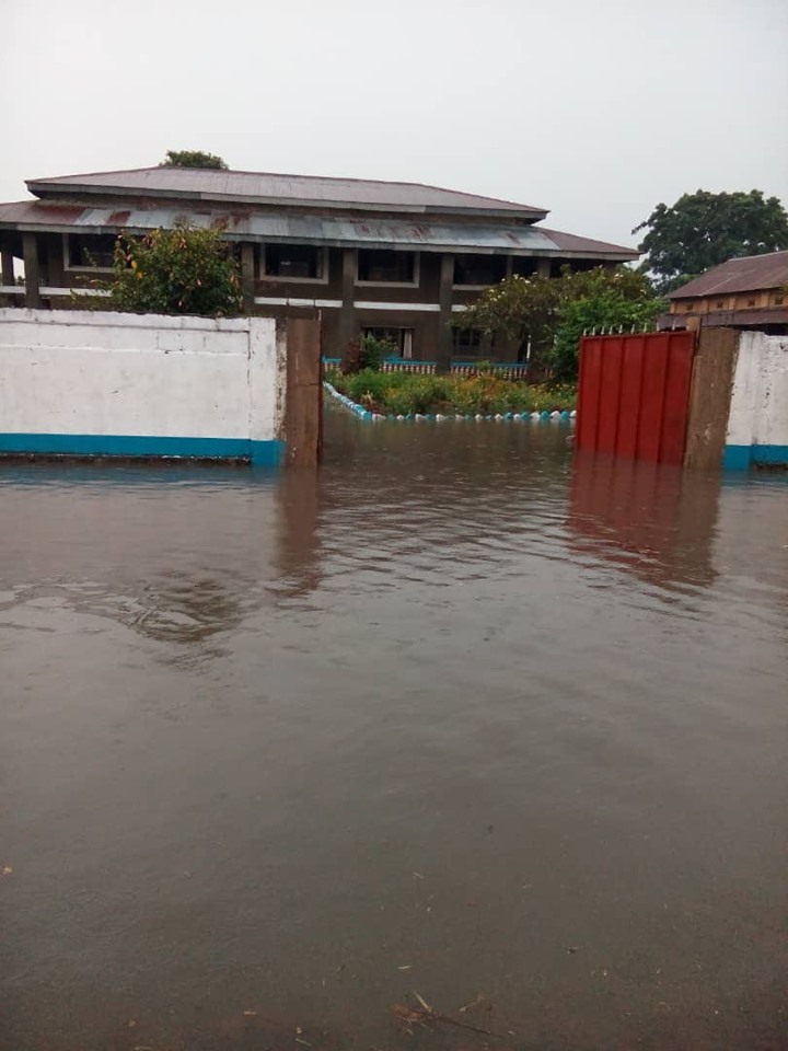 DIOCESE D'INONGO: Inongo sous eau après une forte pluie