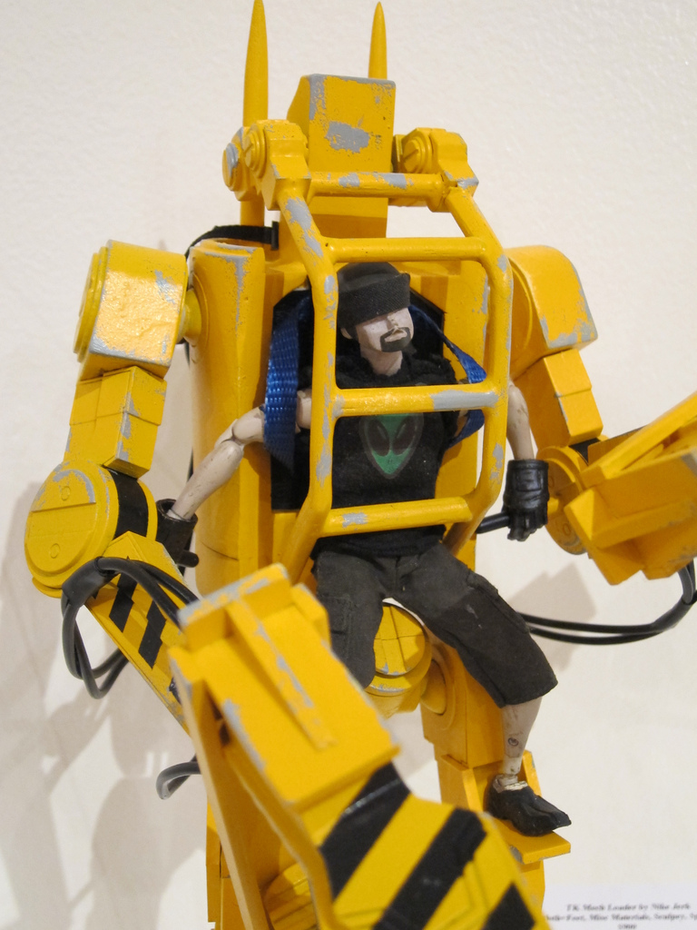 J.ME. (￣ε(#￣): I AM LEGION (threeA Custom Toy Show) @ 1:AM Gallery (11. ...