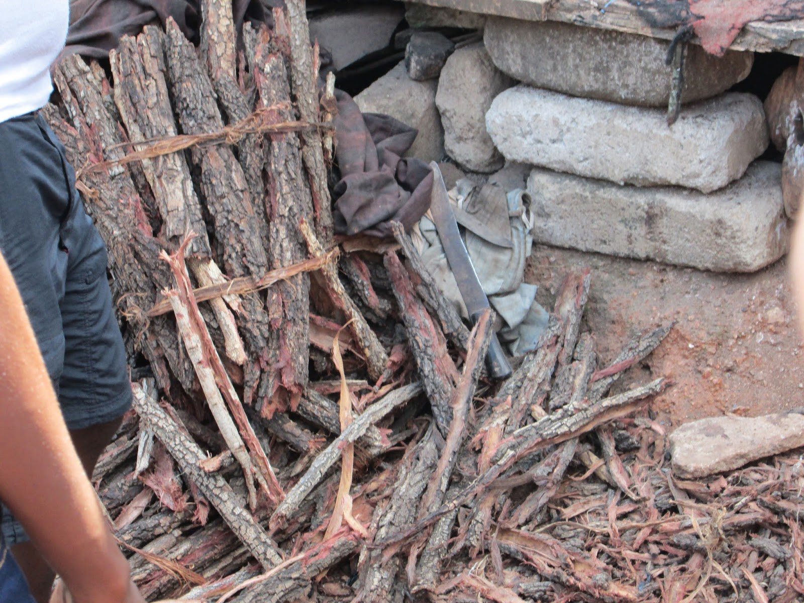 Ghana's Adinkra Symbols and Ink: A Visit to Ntonso and Introducing High ...