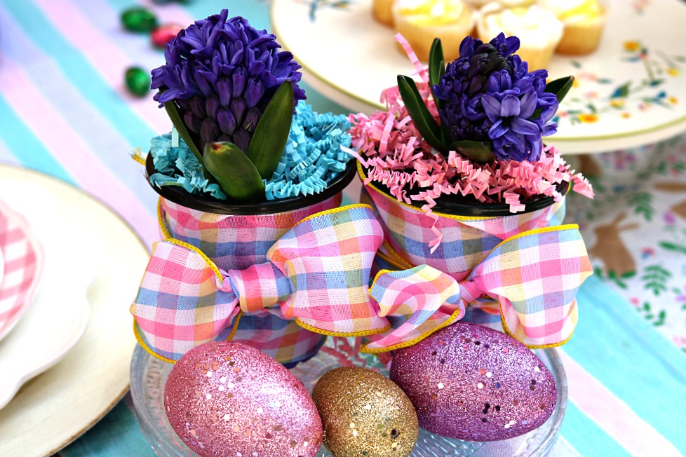 Happy Easter and a Pastel Cottage Picnic - At Home with Jemma