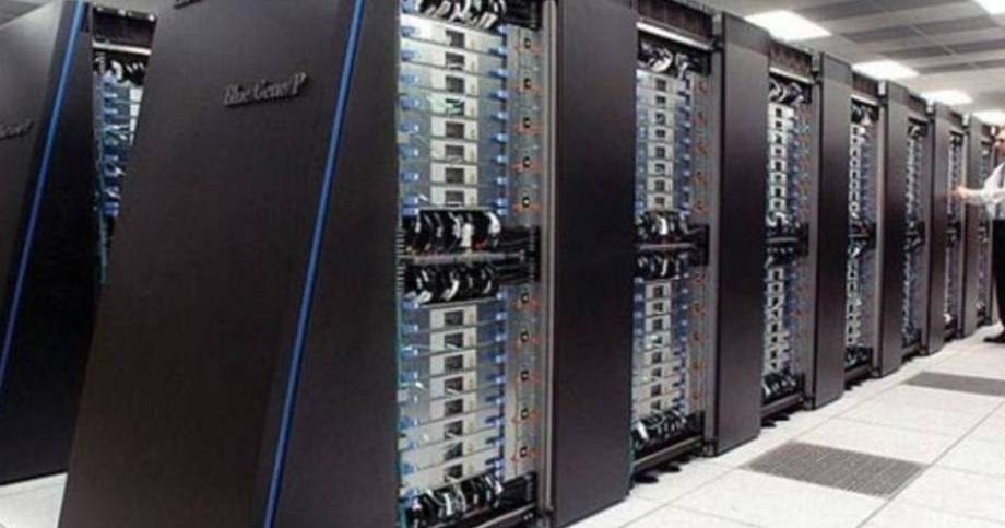 Mainframe Computers: Definition and Characteristics (Complete Discussion)