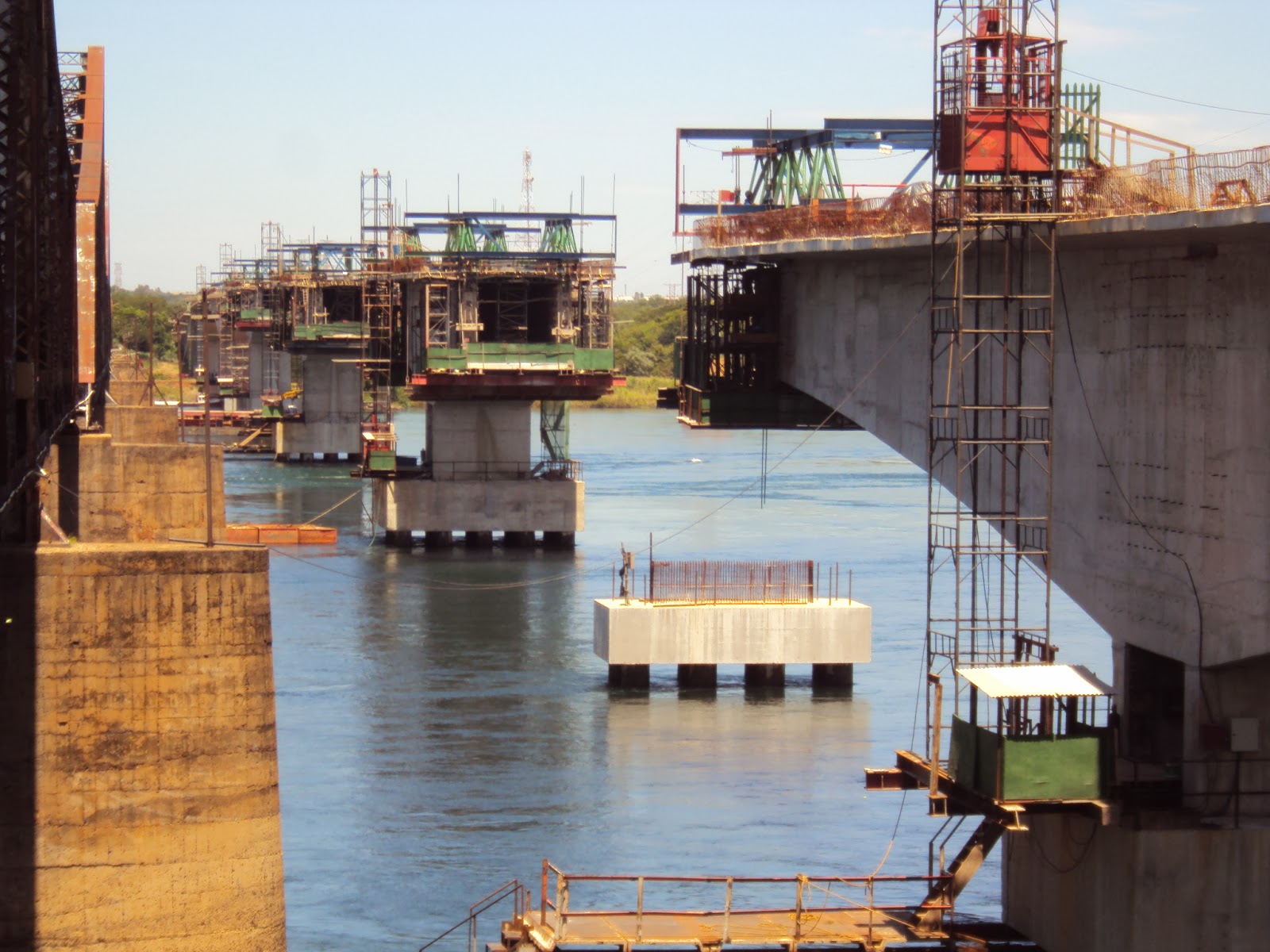 BR 262 - Ponte Rio Paraná: Janeiro 2014