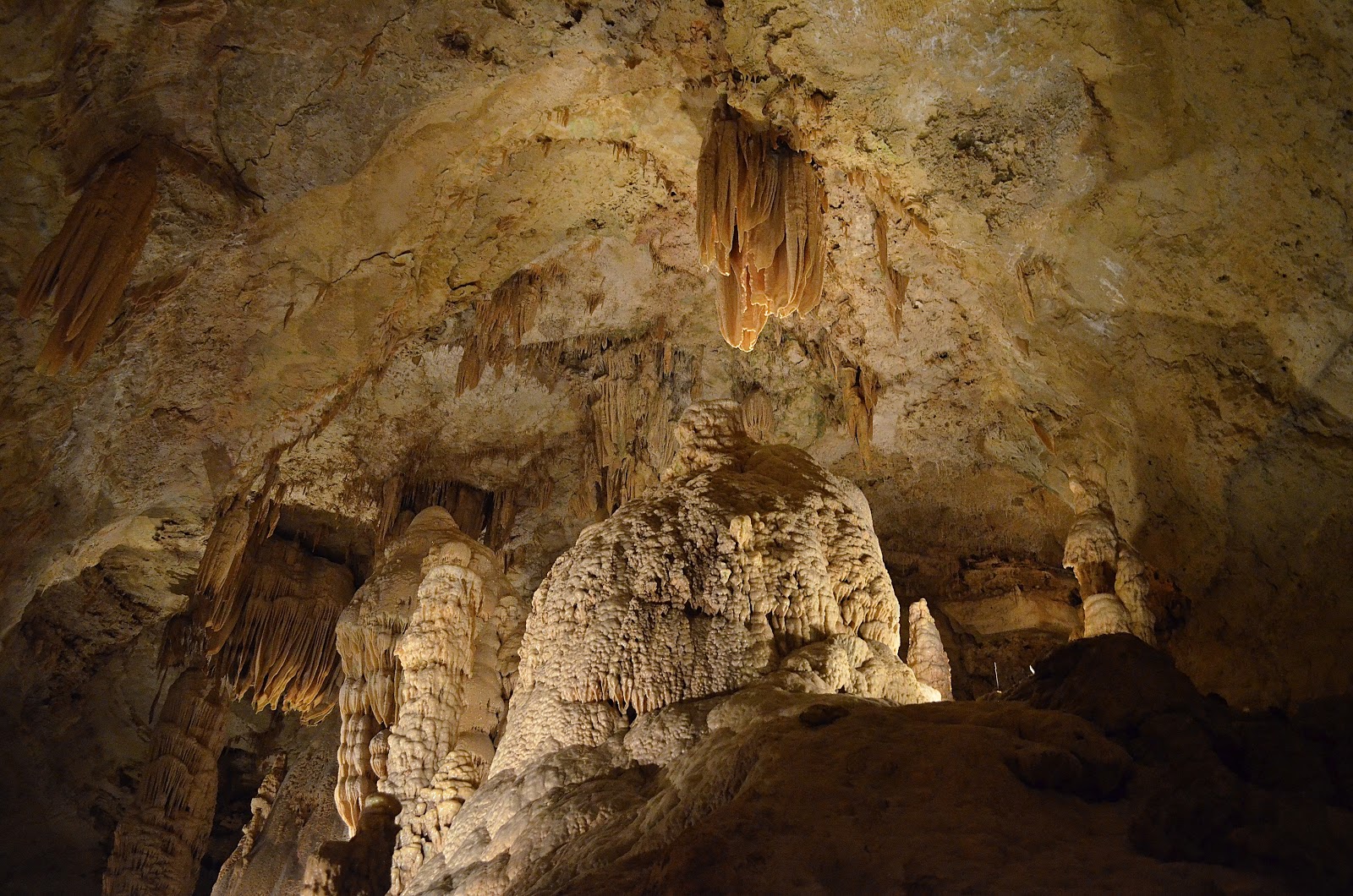 The Journey of a Lifetime: Exploring the Underworld of Calcite at ...