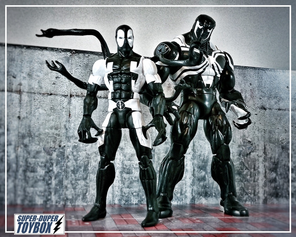Super-DuperToyBox: Marvel Legends Deadpool, Gwenpool, Back In Black ...