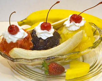 Bananas-Bran Muffins-A Great Combo Bananas May Not Want You to Know ...