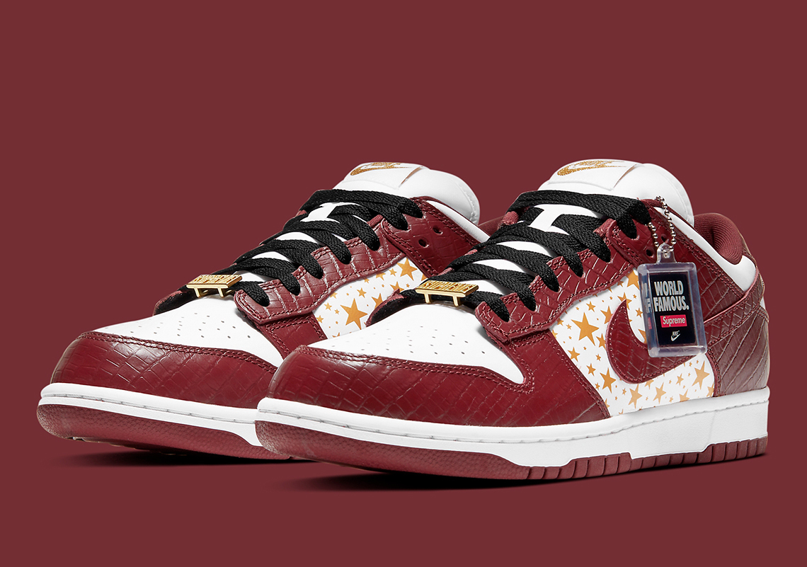 Supreme x Dunk Low SB