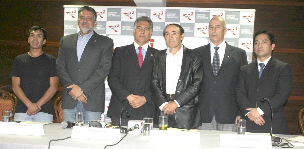 holaesungusto: MEXICANO RODOLFO GÒMEZ ES EL NUEVO ESTRATEGA DEL ...