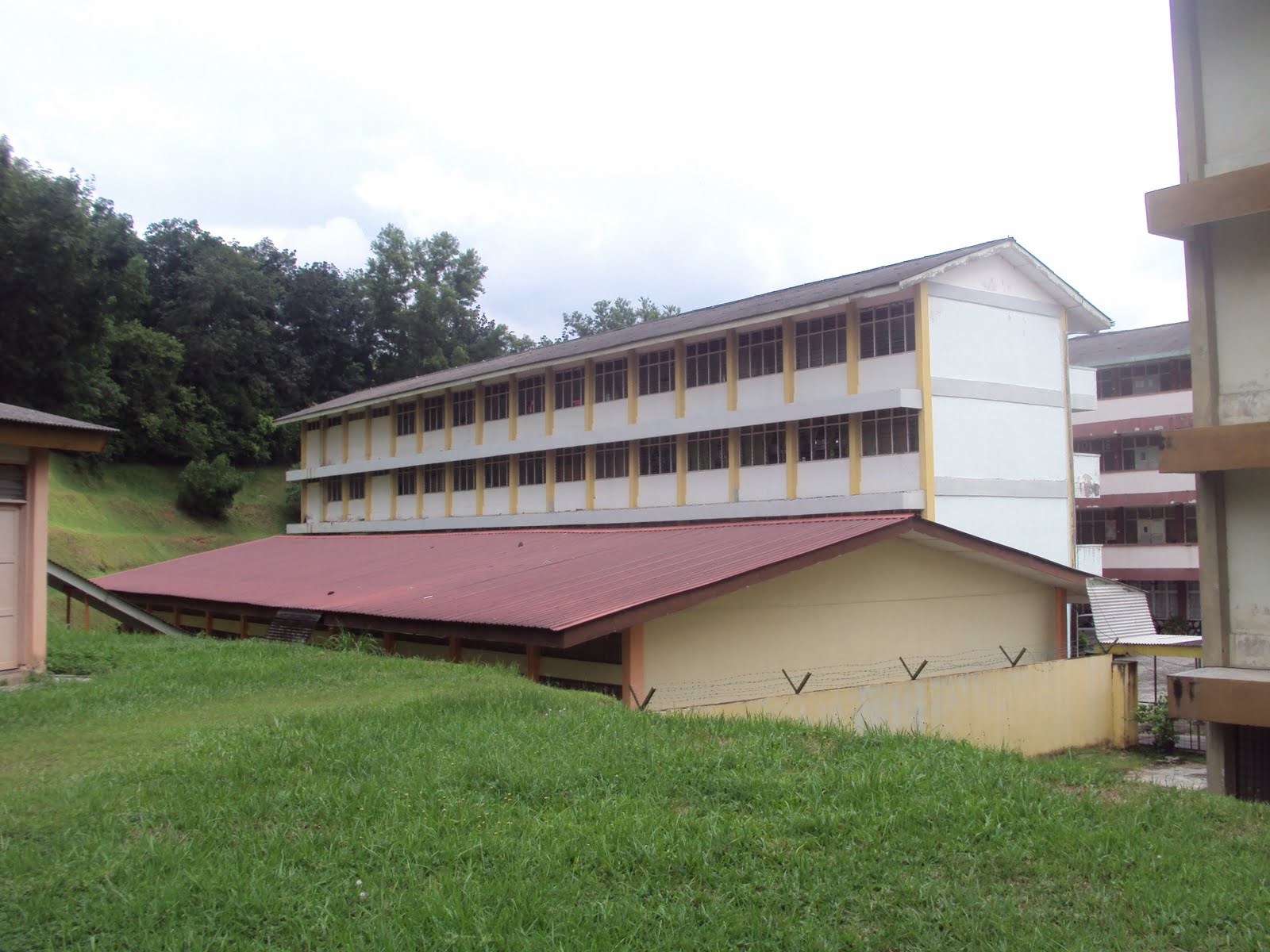 SAMT KUALA KUBU BHARU: 2011