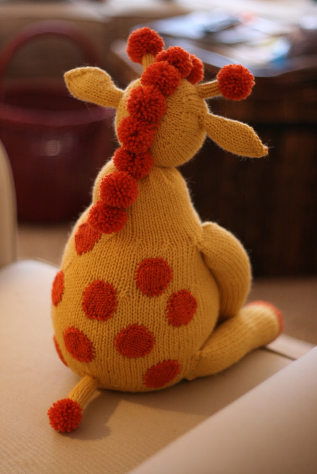 Under the Redwood Tree: Knit Giraffe