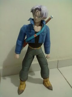 Dragon Ball Trunks Papercraft | Papercraft Paradise | PaperCrafts ...