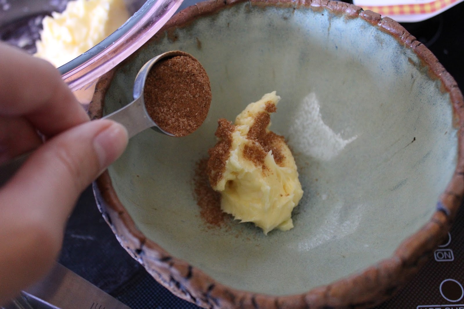 DIY Raw Artisanal Butter