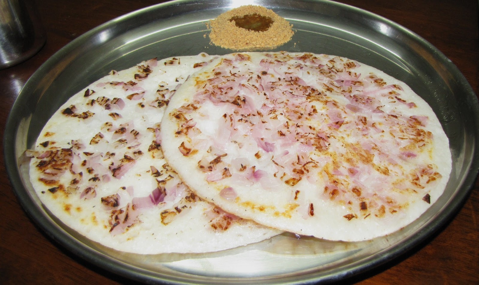 Cook's Diary: Simple Onion Oothappam