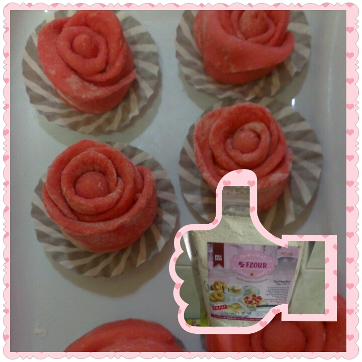 CAHAYA HIDUPKU: BREAD ROSE @ ROTI MAWAR KU..