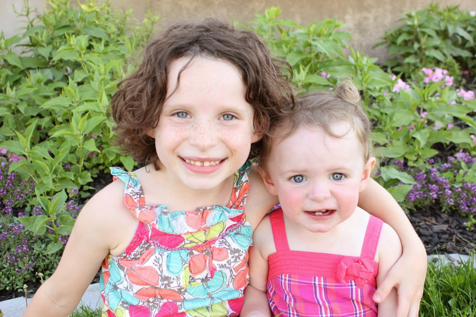 "Isabelle Thornton" Le Chateau des Fleurs: Awards 2013 continues