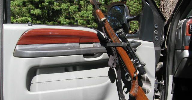 Custom Truck Rifle Racks: Ready and Safe Rifle Rack