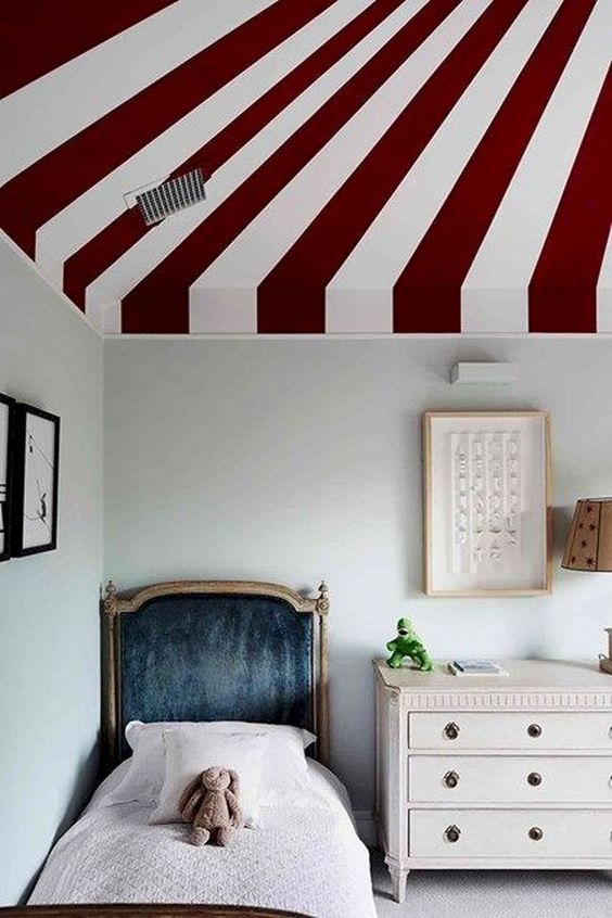 40 Inspiration DIY Striped Ceiling Bedroom Design | ARA HOME