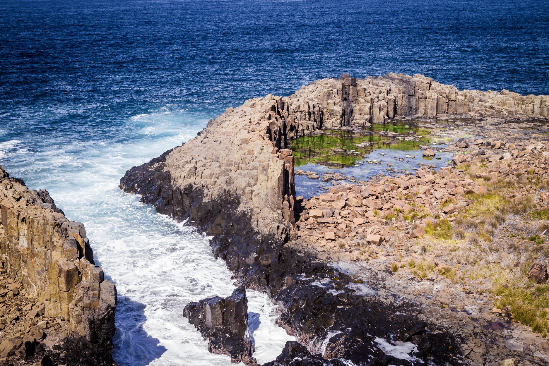 Bombo Headland Quarry Geological Site (with Map & Photos)