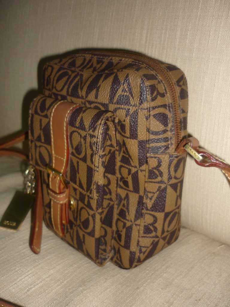 YUS BRANDED BAG: authentic bonia leather sling bag