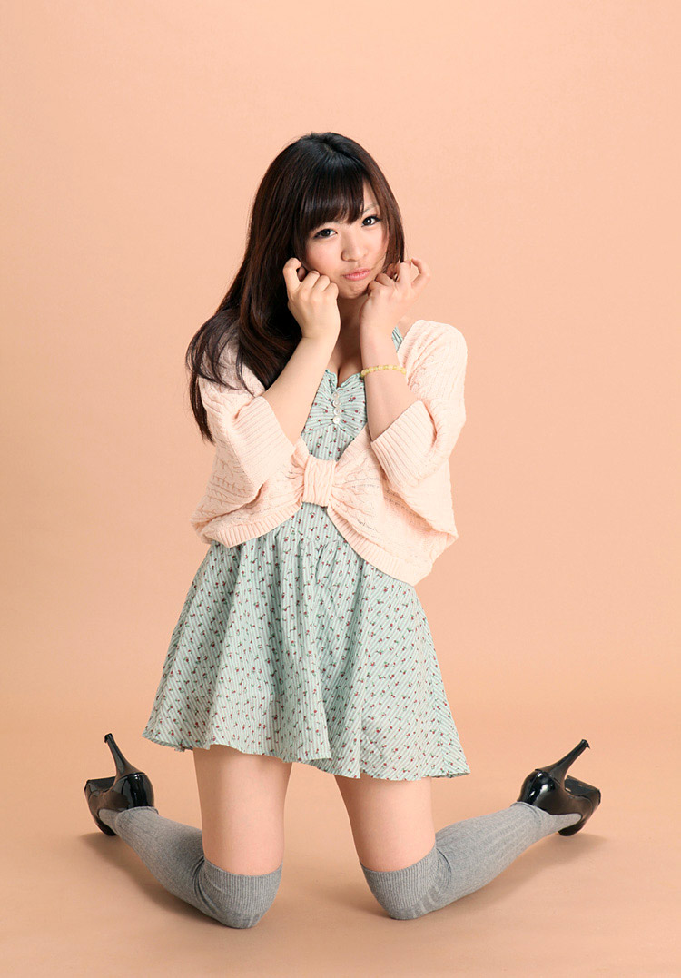 Asian Babes Mayuka Kuroda Sexy Cleavage In Casual Dress