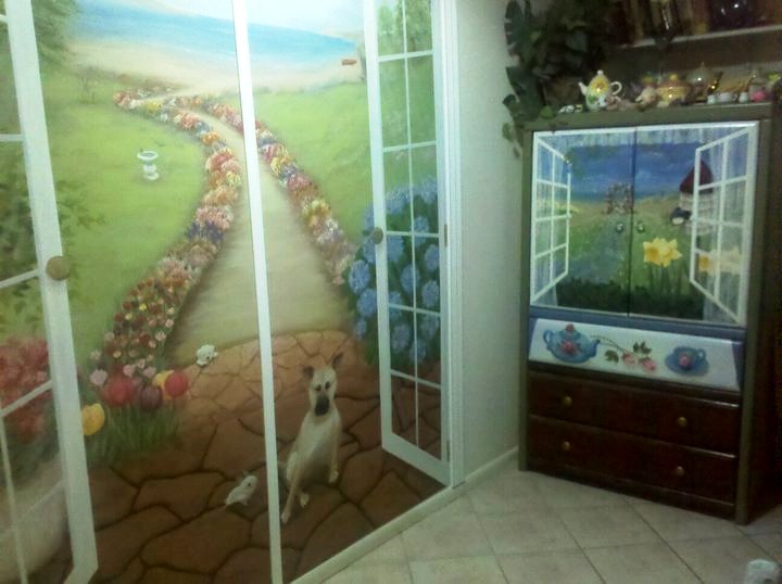 Murals by Lizzie G: MOVEABLE Murals! Old & New Projects