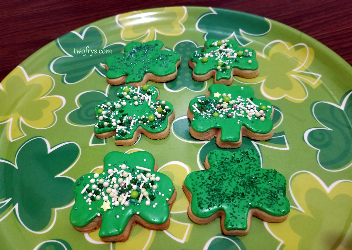 Two Frys: Key Lime Shamrock Cookies