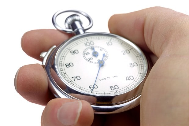 DIFFERENCE BETWEEN MECHANICAL AND DIGITAL STOPWATCH