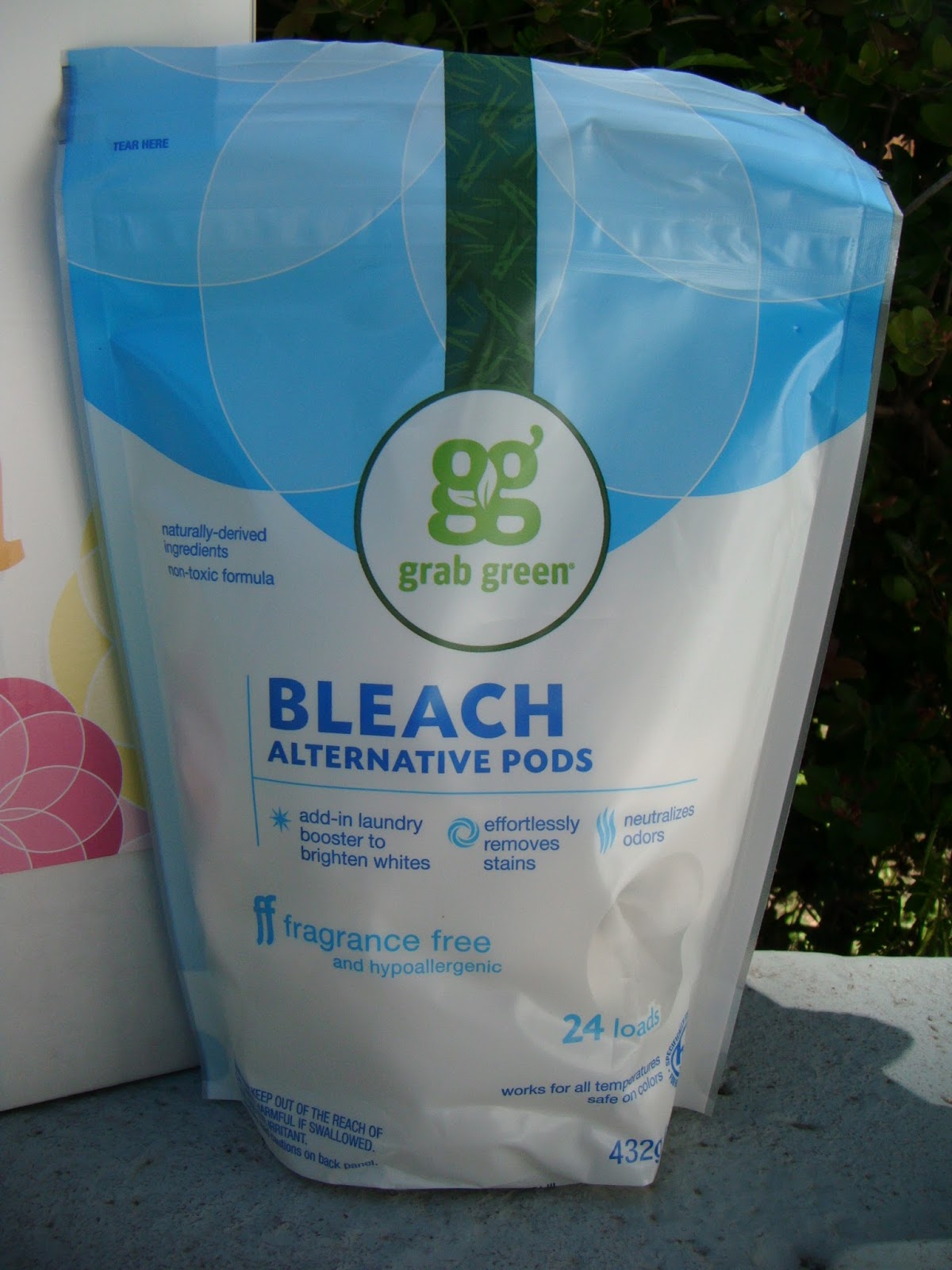 The ABCD Diaries: Grab Green Makes Cleaning Easy + Giveaway! #MomsMeet