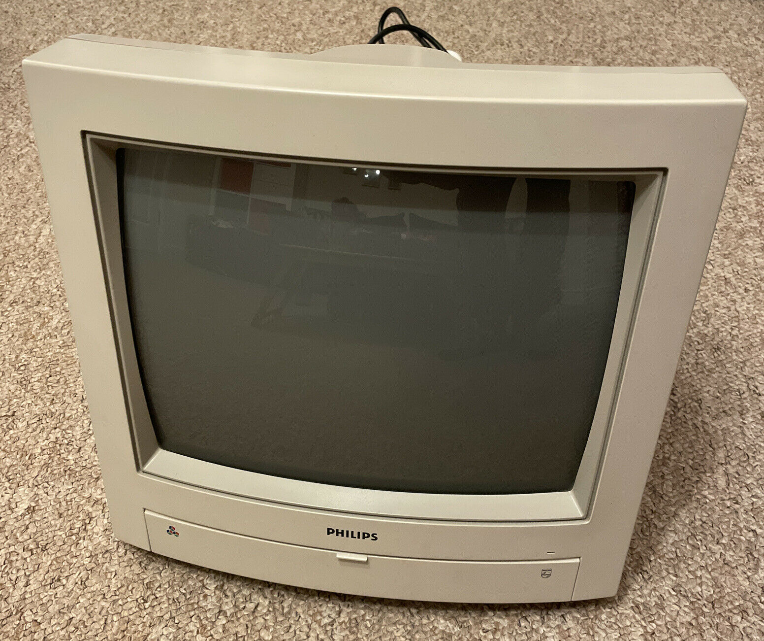 RM NIMBUS X10 WITH PHILIPS CM8833-II MONITOR (TESTING)