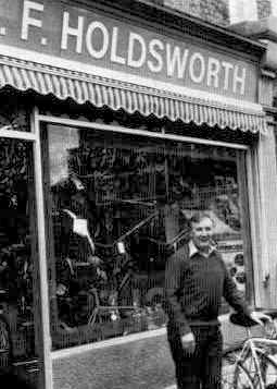 1971 W F Holdsworth Cyclone