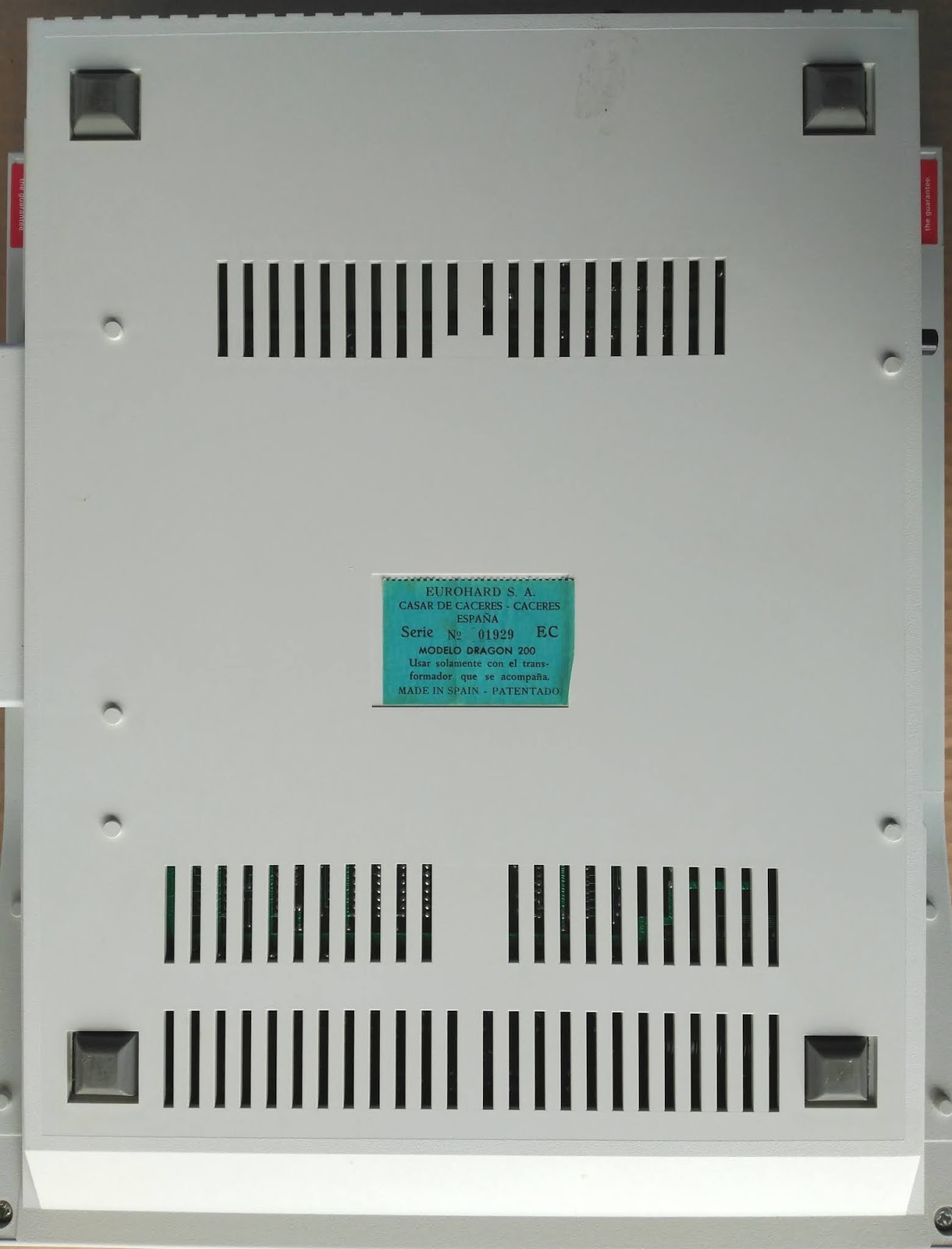 Retro Ordenadores Orty: Ordenador Dragon 200 (1985)